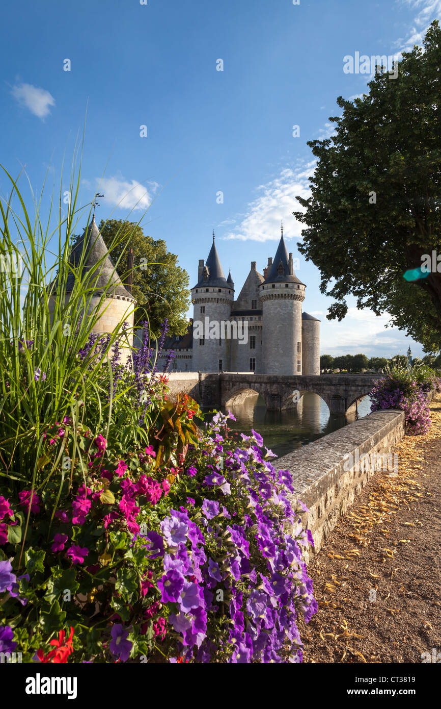 Chateau de Sully, Sully-sur-Loire, Loire river valley, France. Charles ...