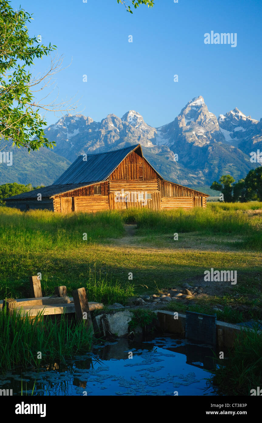 Iconic Moulton Mormon barn in the Teton National park, Wyoming Stock ...