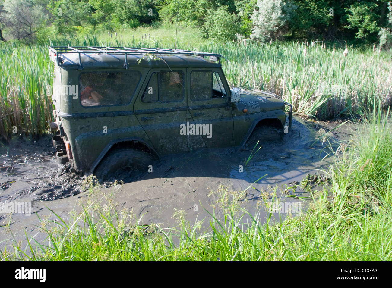 Rally car mud spray hi-res stock photography and images - Alamy