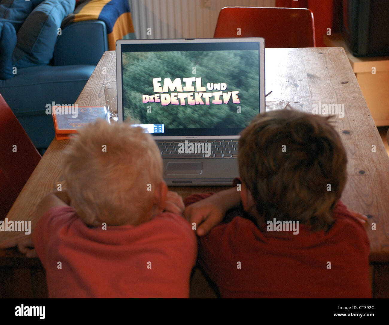 Children look at a movie Stock Photo - Alamy