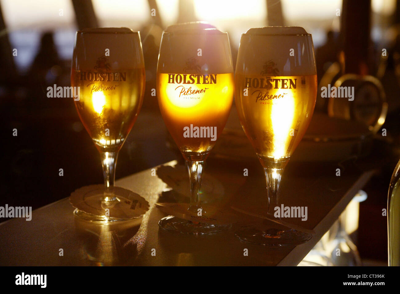 Beer glasses on the counter Stock Photo - Alamy