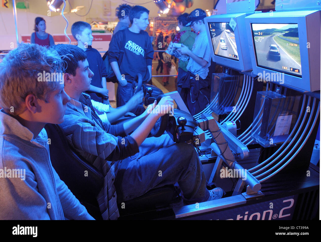 Driving simulator stand hi-res stock photography and images - Alamy