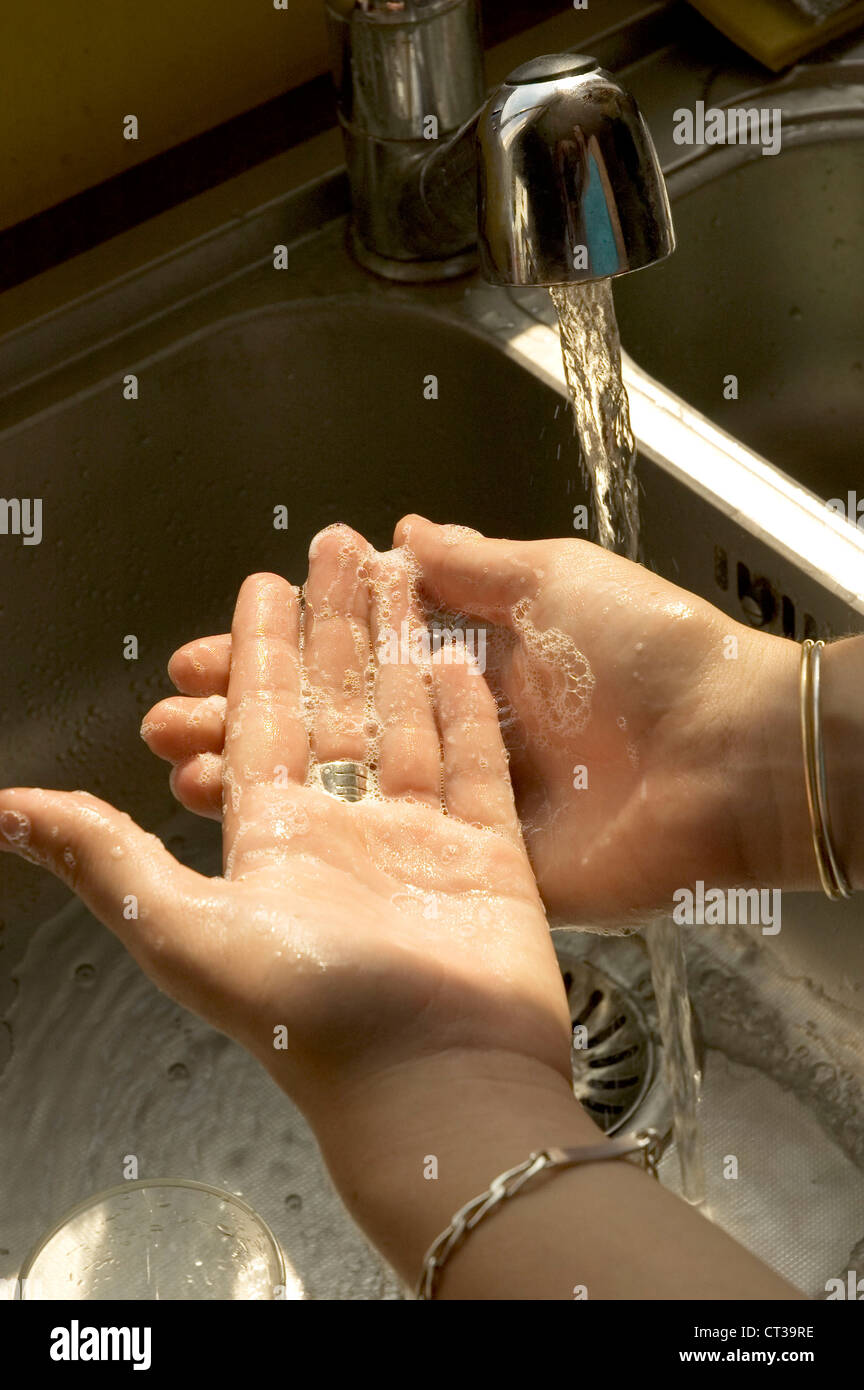 HAND WASHING, WOMAN Stock Photo - Alamy