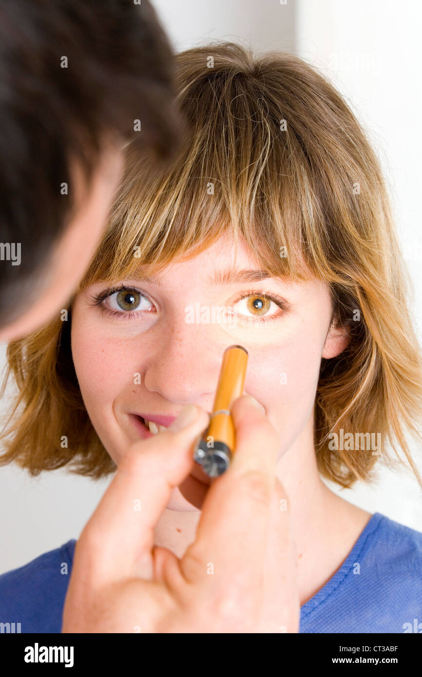 Pupillary light reflex human eye hi-res stock photography and images ...