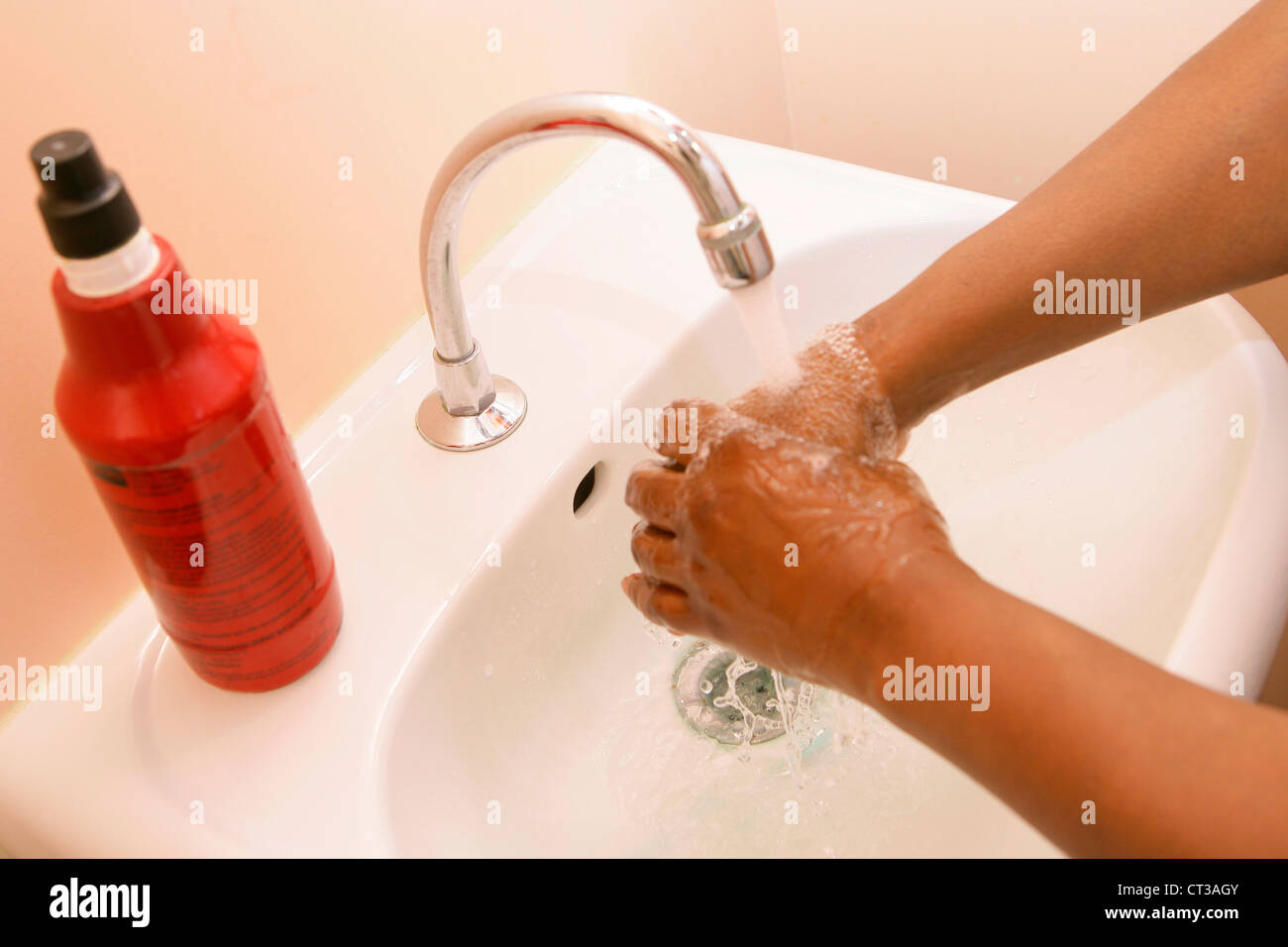 HAND WASHING, WOMAN Stock Photo - Alamy