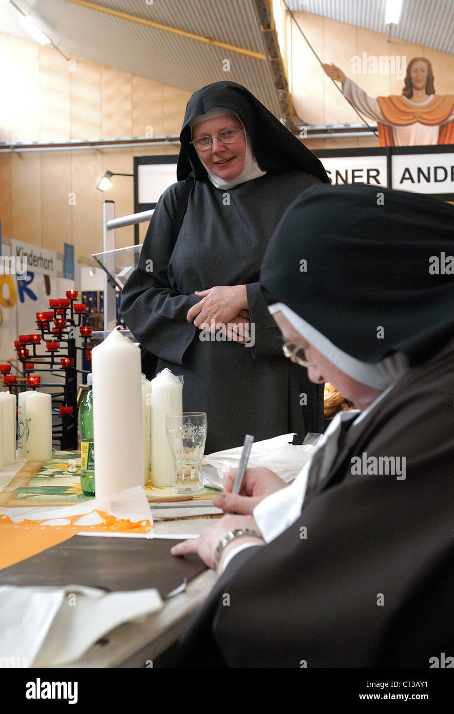 Church booths hi-res stock photography and images - Alamy