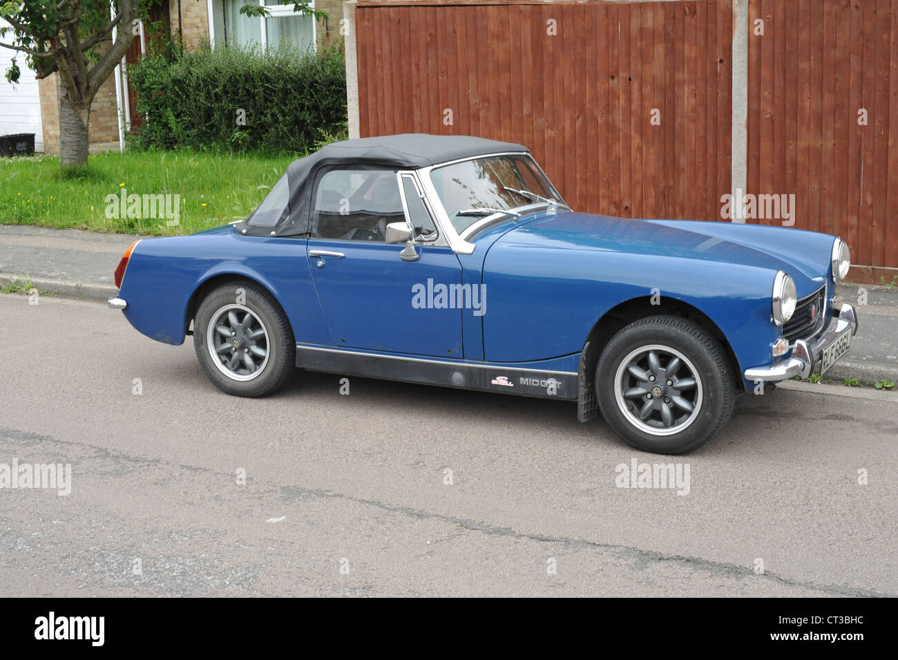 MG Midget, Round wheel arch model Stock Photo - Alamy