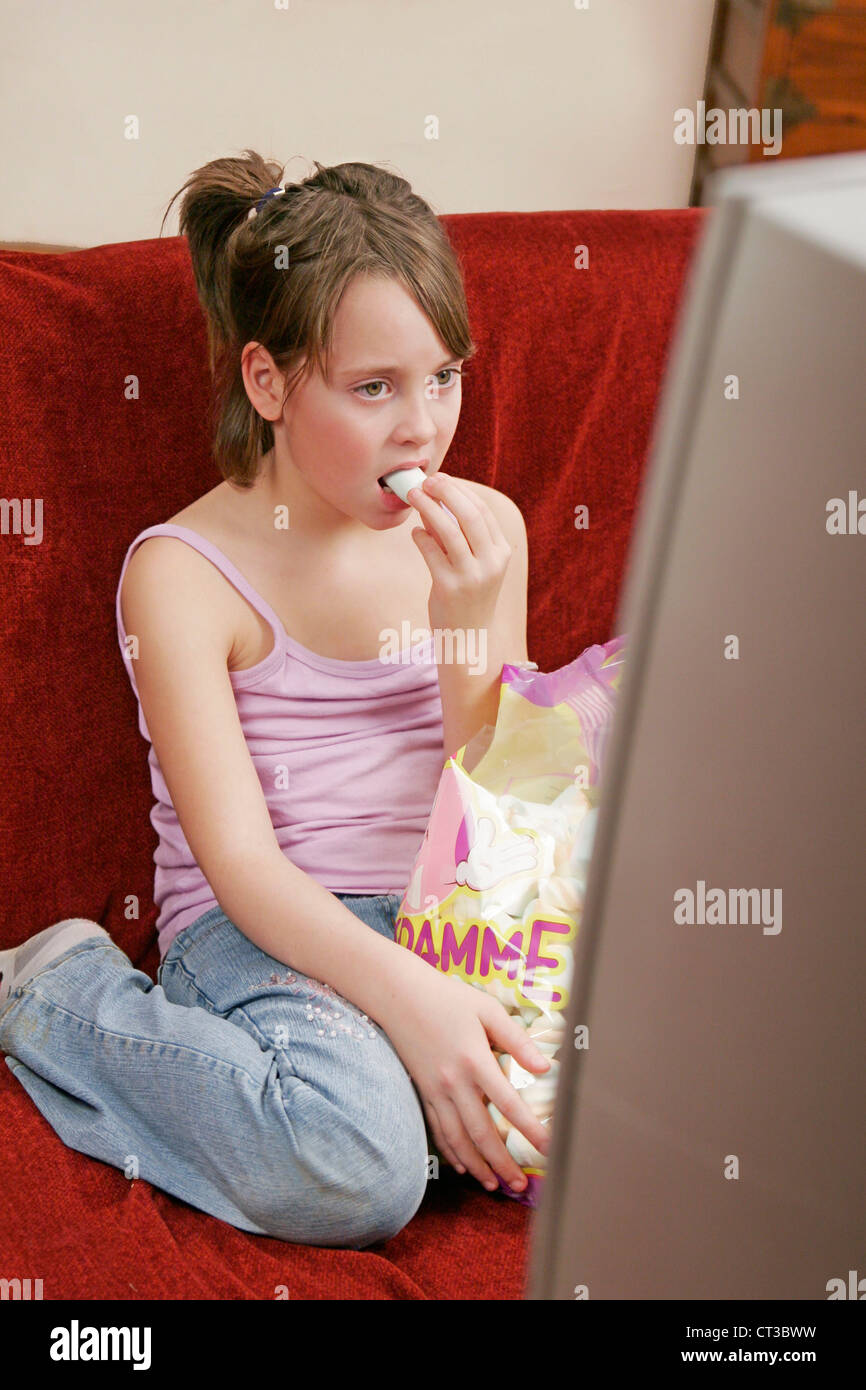 Binge eat child hi-res stock photography and images - Alamy