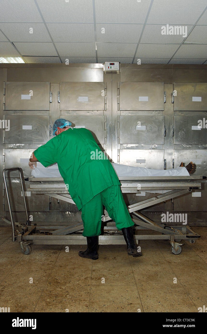Autopsy examination hi-res stock photography and images - Alamy