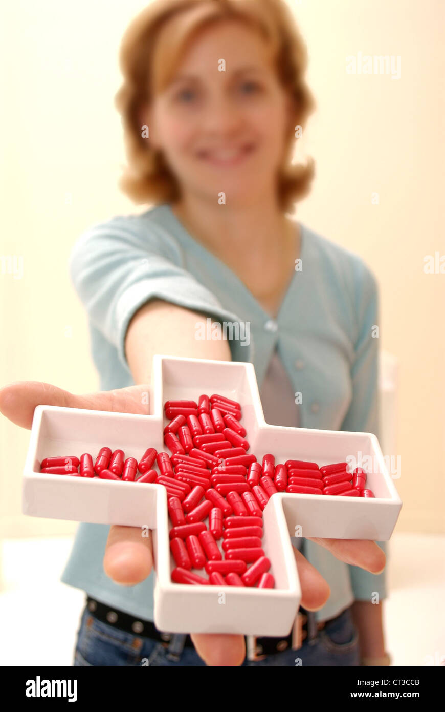 Red cross actions hi-res stock photography and images - Alamy