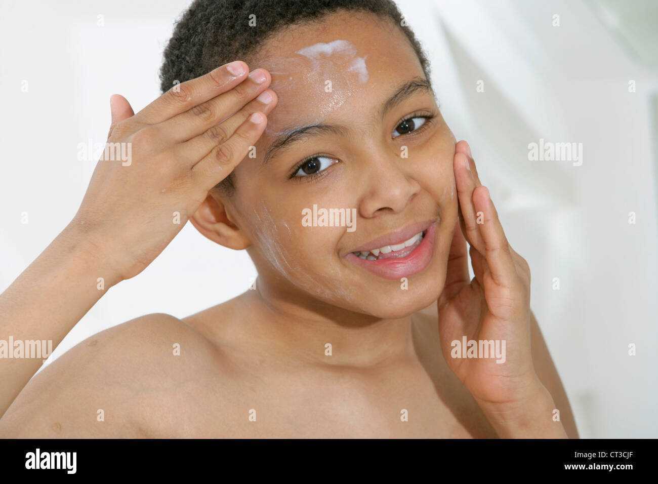 CHILD, FACIAL PROTECTION Stock Photo - Alamy