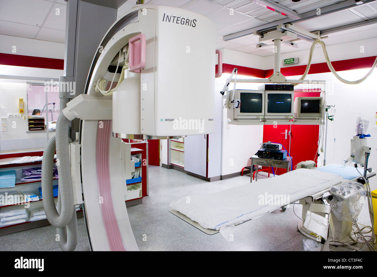 Angiography Machine High Resolution Stock Photography and Images - Alamy