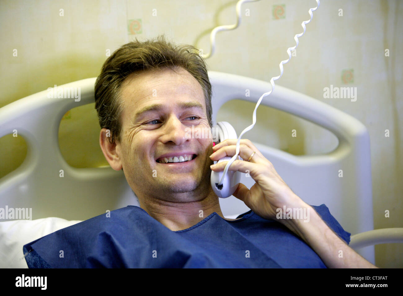 MAN HOSPITAL PATIENT Stock Photo - Alamy