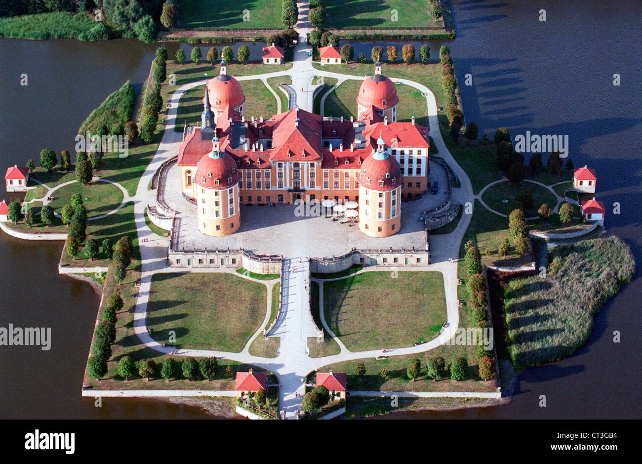 Moritzburg castle aerial hi-res stock photography and images - Alamy