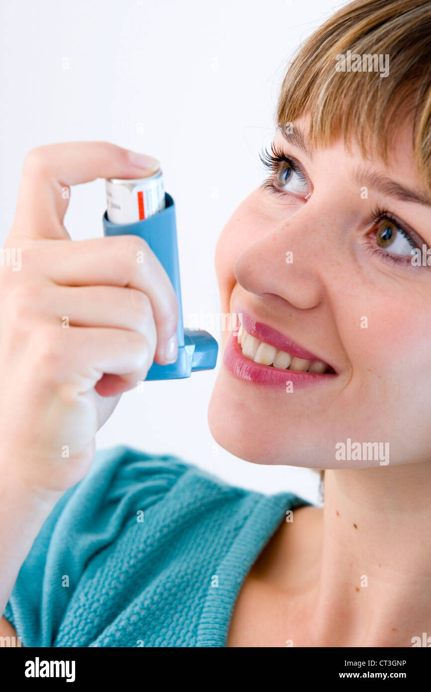 Old inhaler spray treatment hi-res stock photography and images - Alamy