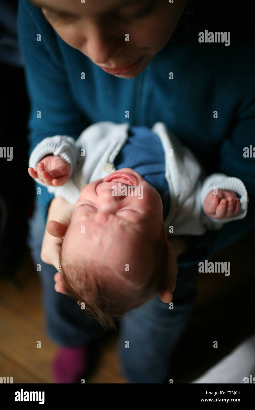 CRYING NEWBORN BABY Stock Photo - Alamy