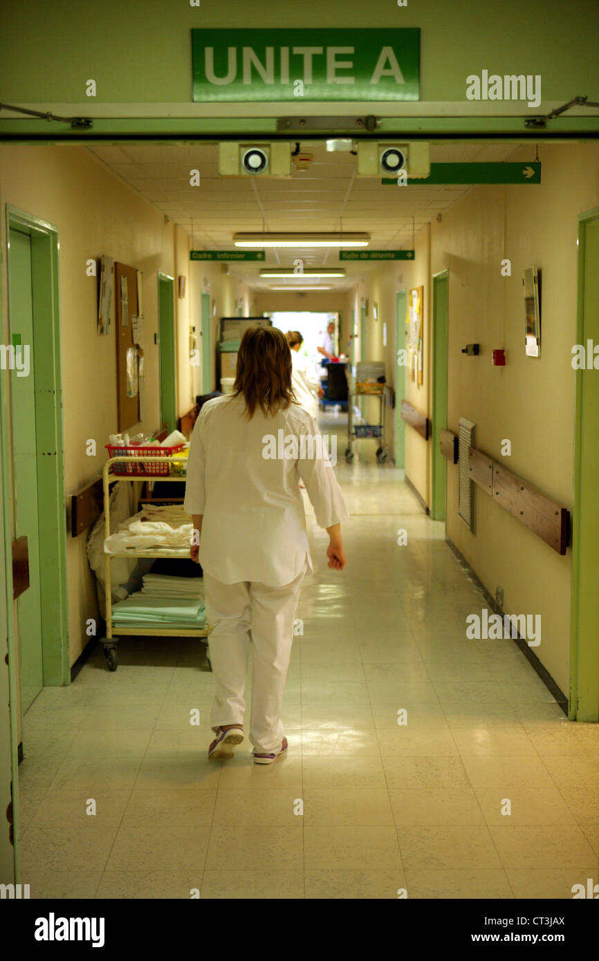 INTERIOR OF A HOSPITAL Stock Photo - Alamy