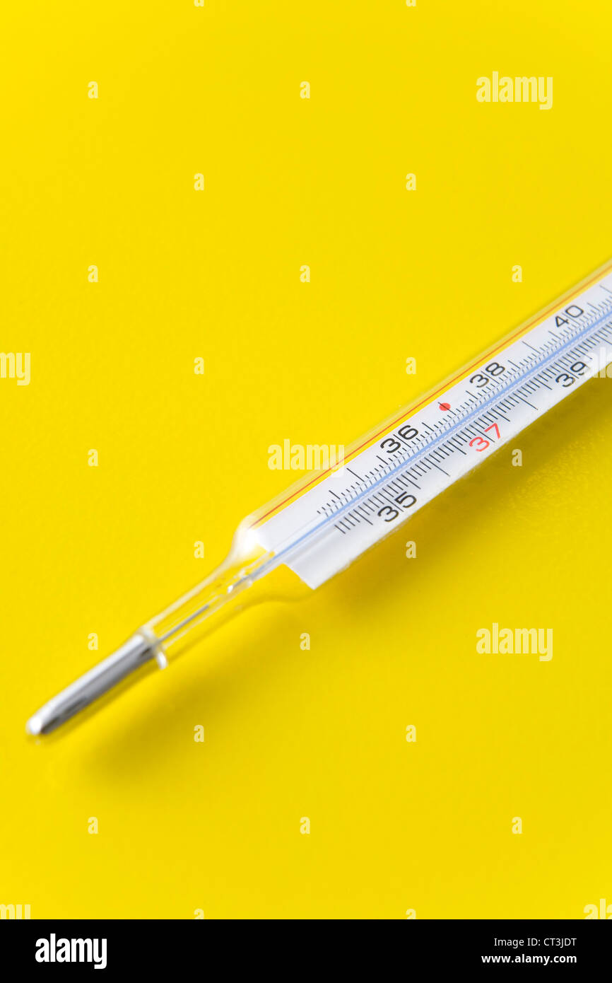 Graduated glass thermometer hi-res stock photography and images - Alamy