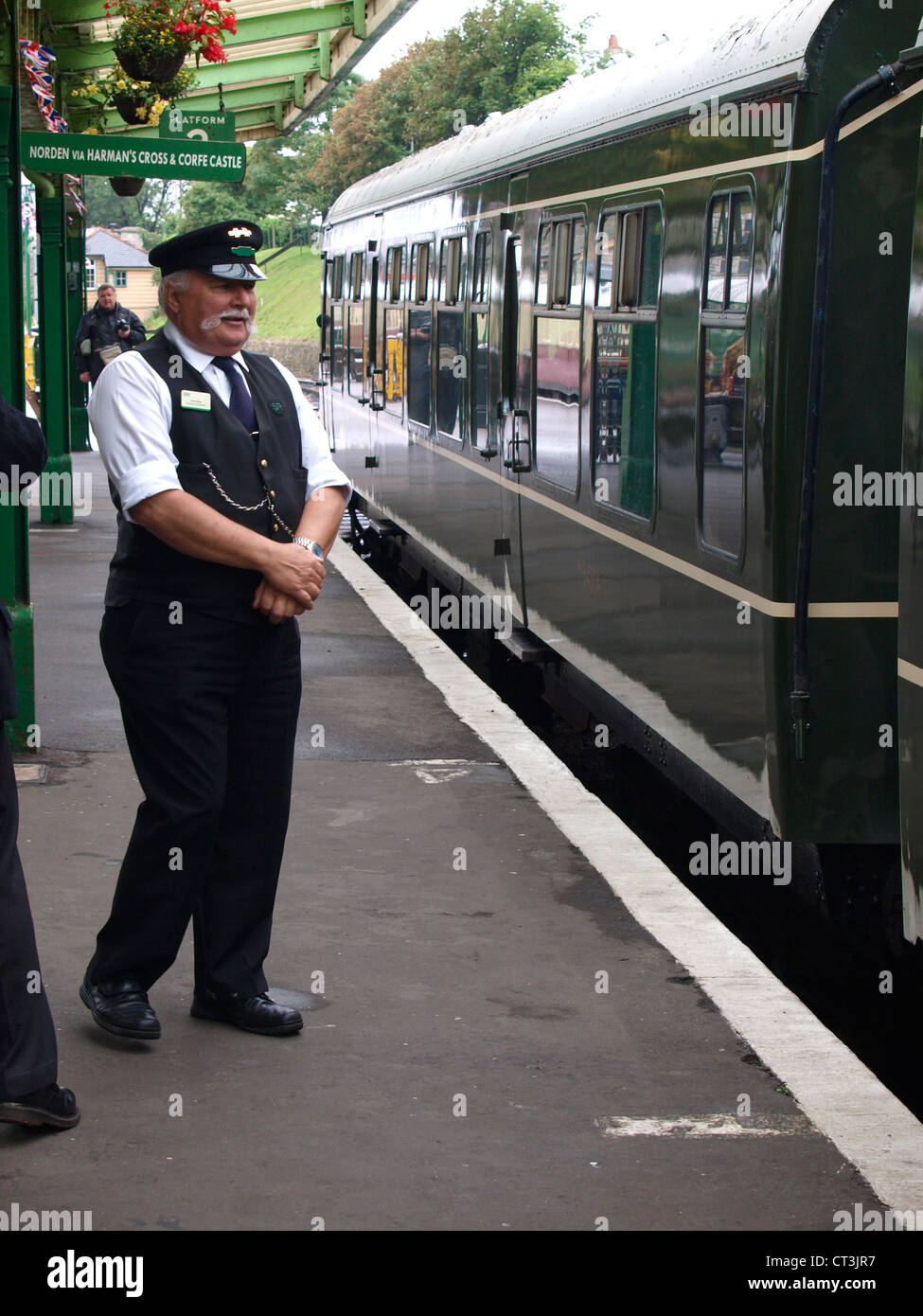 Train guard uk hi-res stock photography and images - Alamy