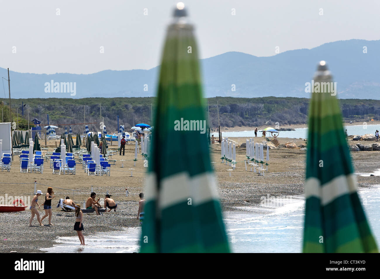 Beach scene, Cecina Mare, Tuscany Italy Stock Photo - Alamy