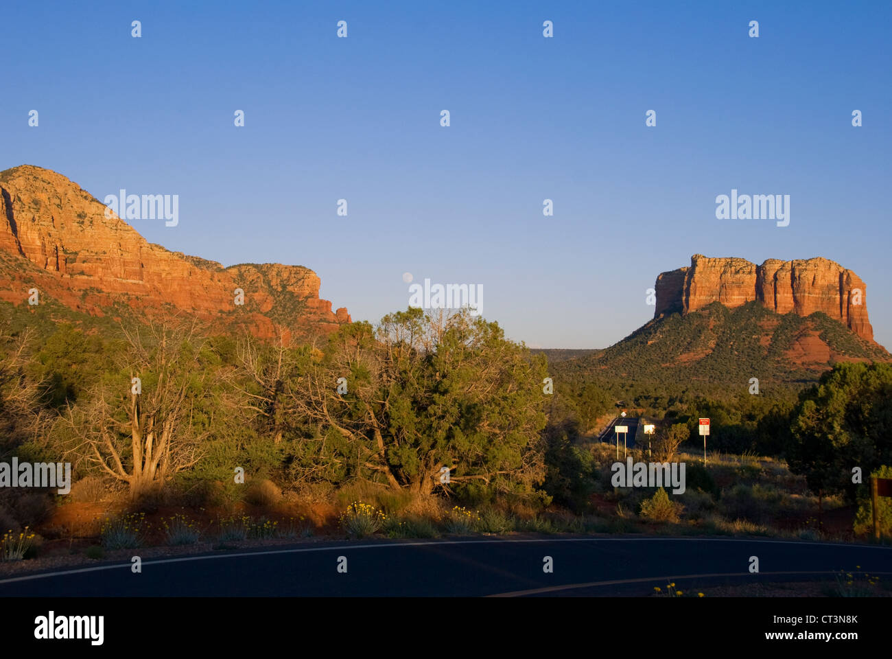 Full Moon Rising Over the Red Rocks in Sedona, AZ Stock Photo - Alamy