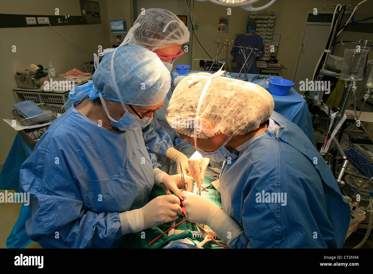 Child heart surgery hi-res stock photography and images - Alamy