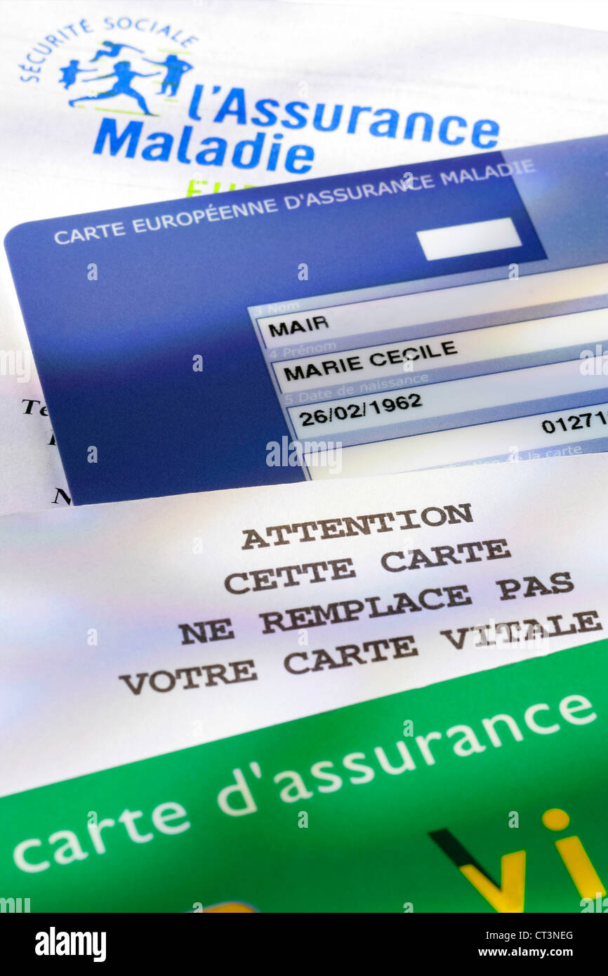French medical insurance cards hi-res stock photography and images - Alamy
