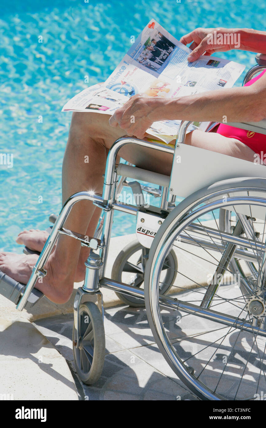 HANDICAPPED ELDERLY PERSON Stock Photo - Alamy
