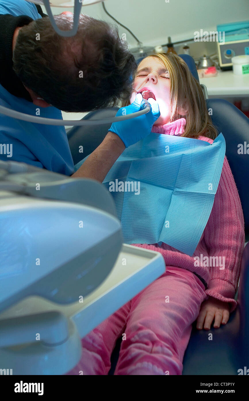 Child dental surgery hi-res stock photography and images - Alamy