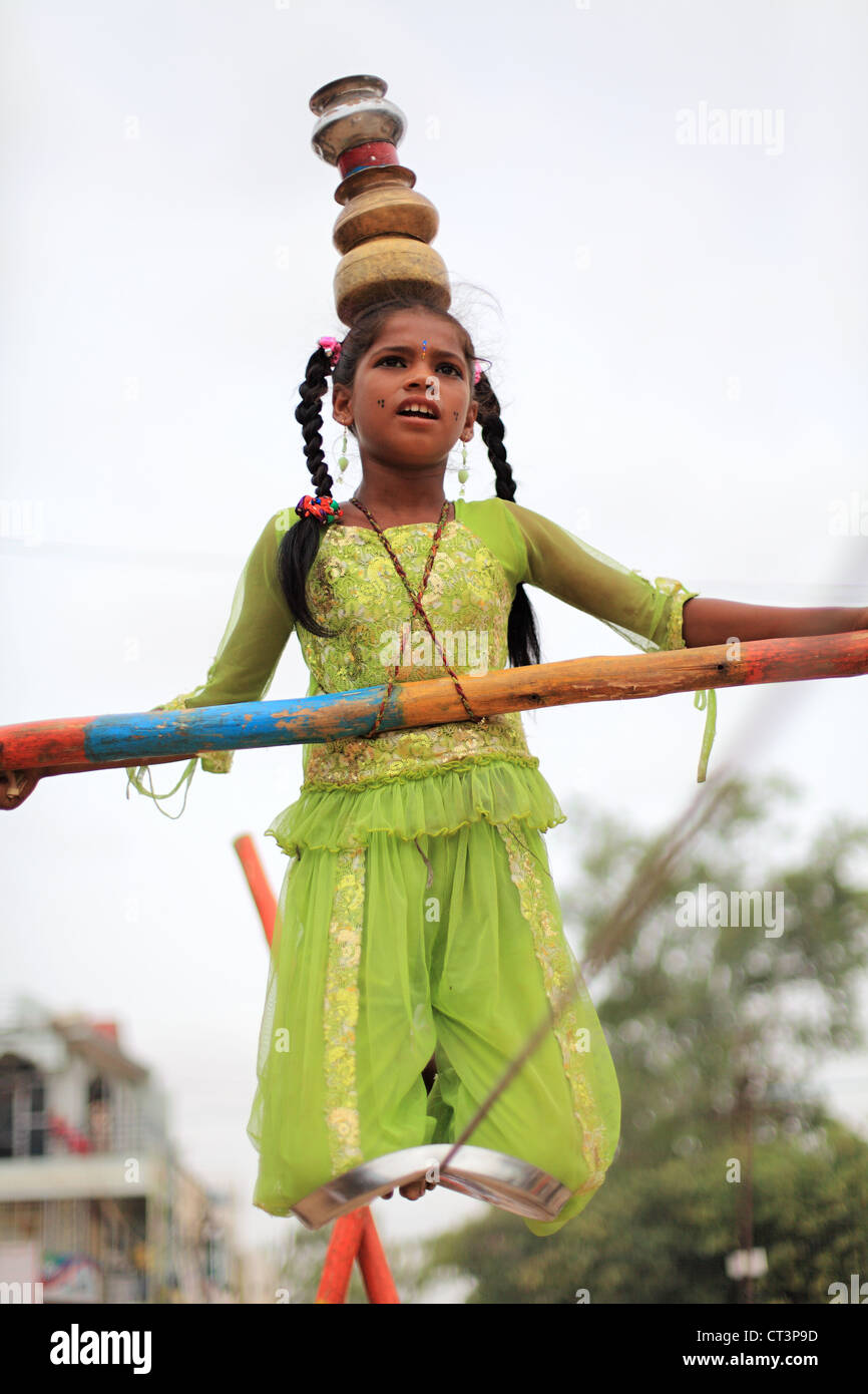 Circus on the street hi-res stock photography and images - Alamy