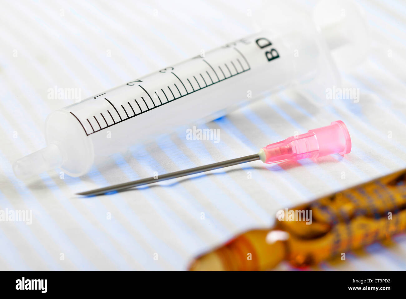 Injectable hi-res stock photography and images - Alamy