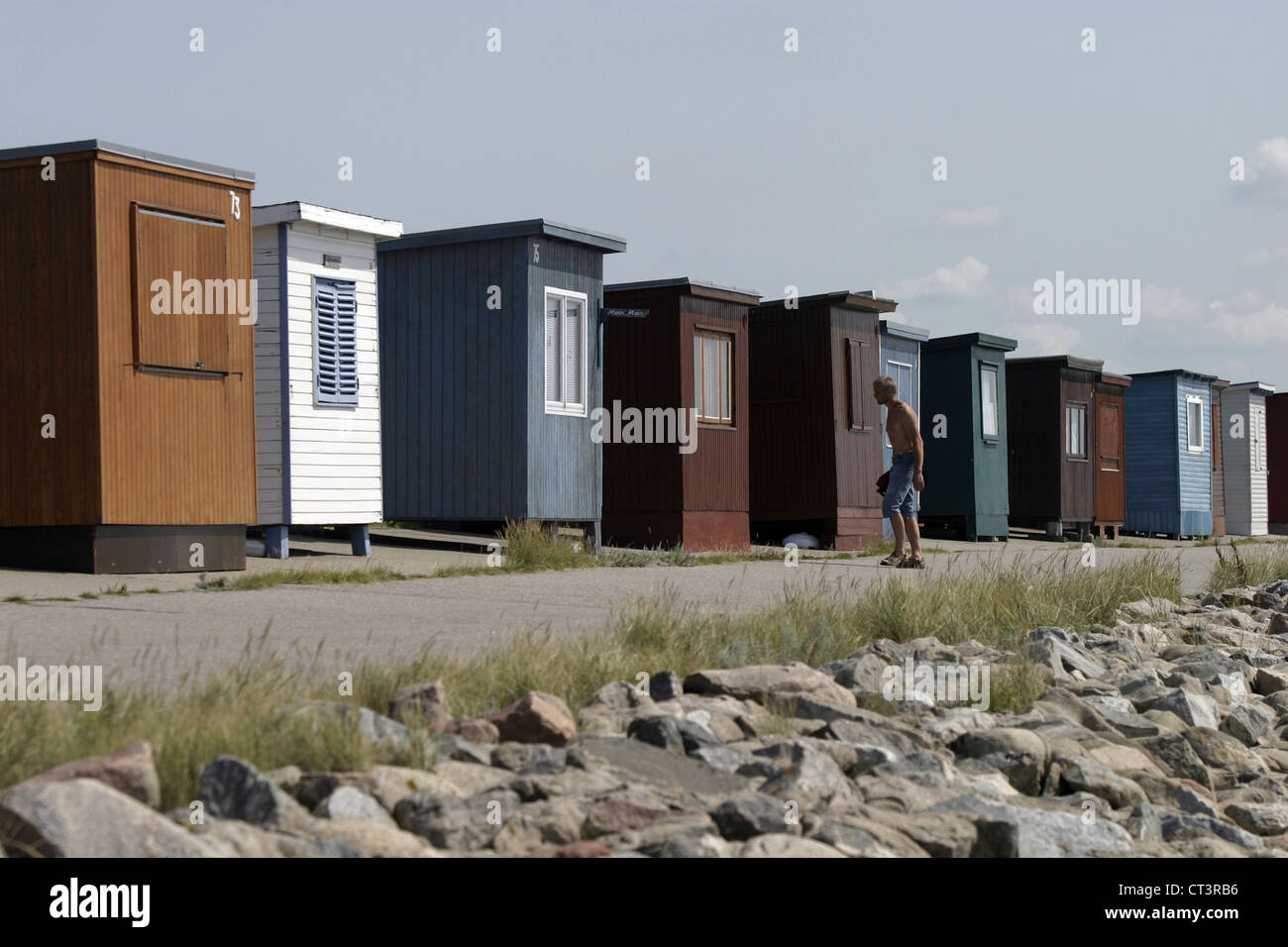 Dagebuell, bathing huts on the North Sea Stock Photo - Alamy