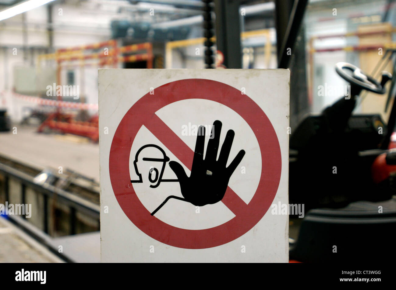 No entry sign in factory hi-res stock photography and images - Alamy
