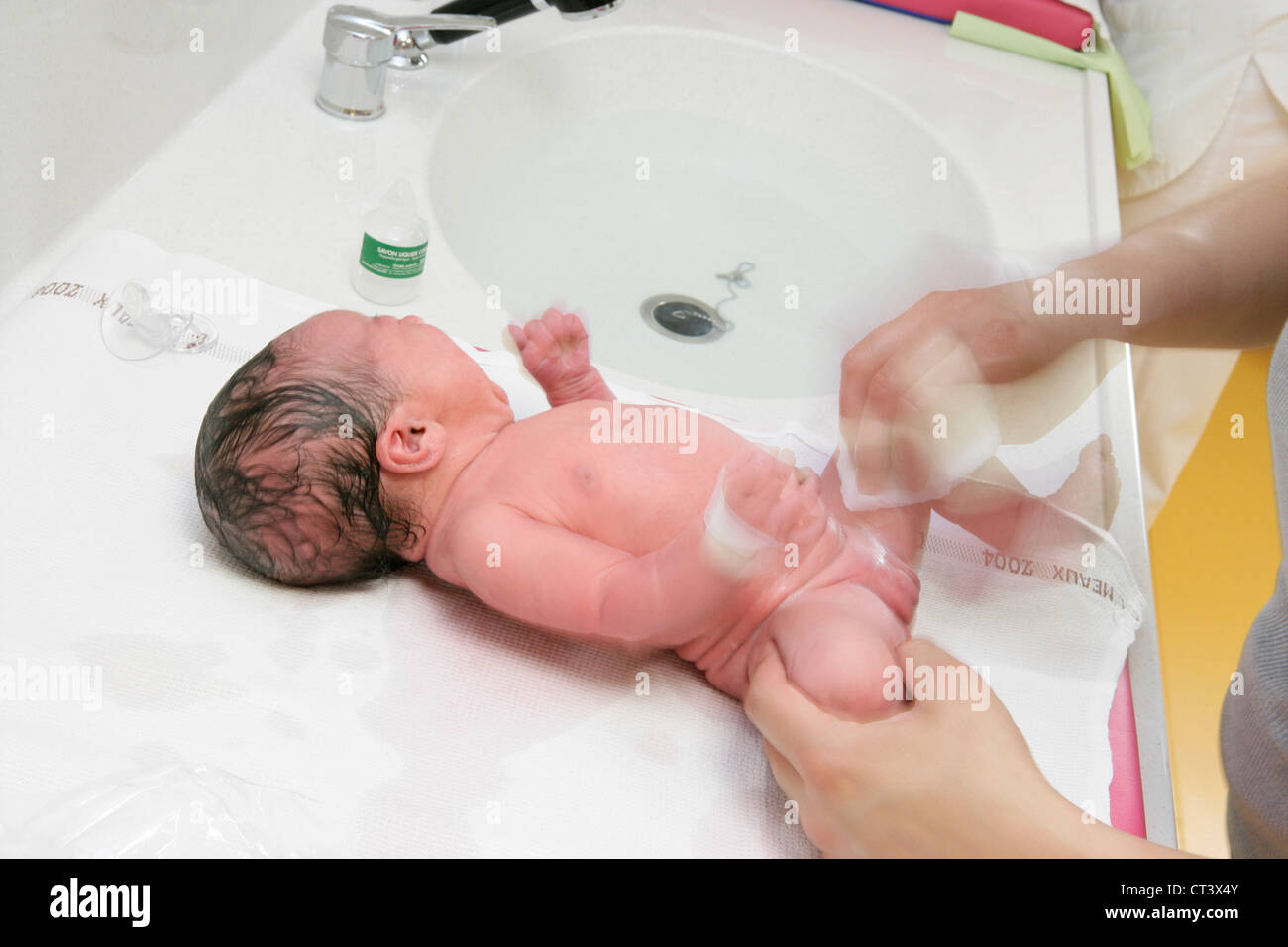NEWBORN BABY HYGIENE Stock Photo - Alamy