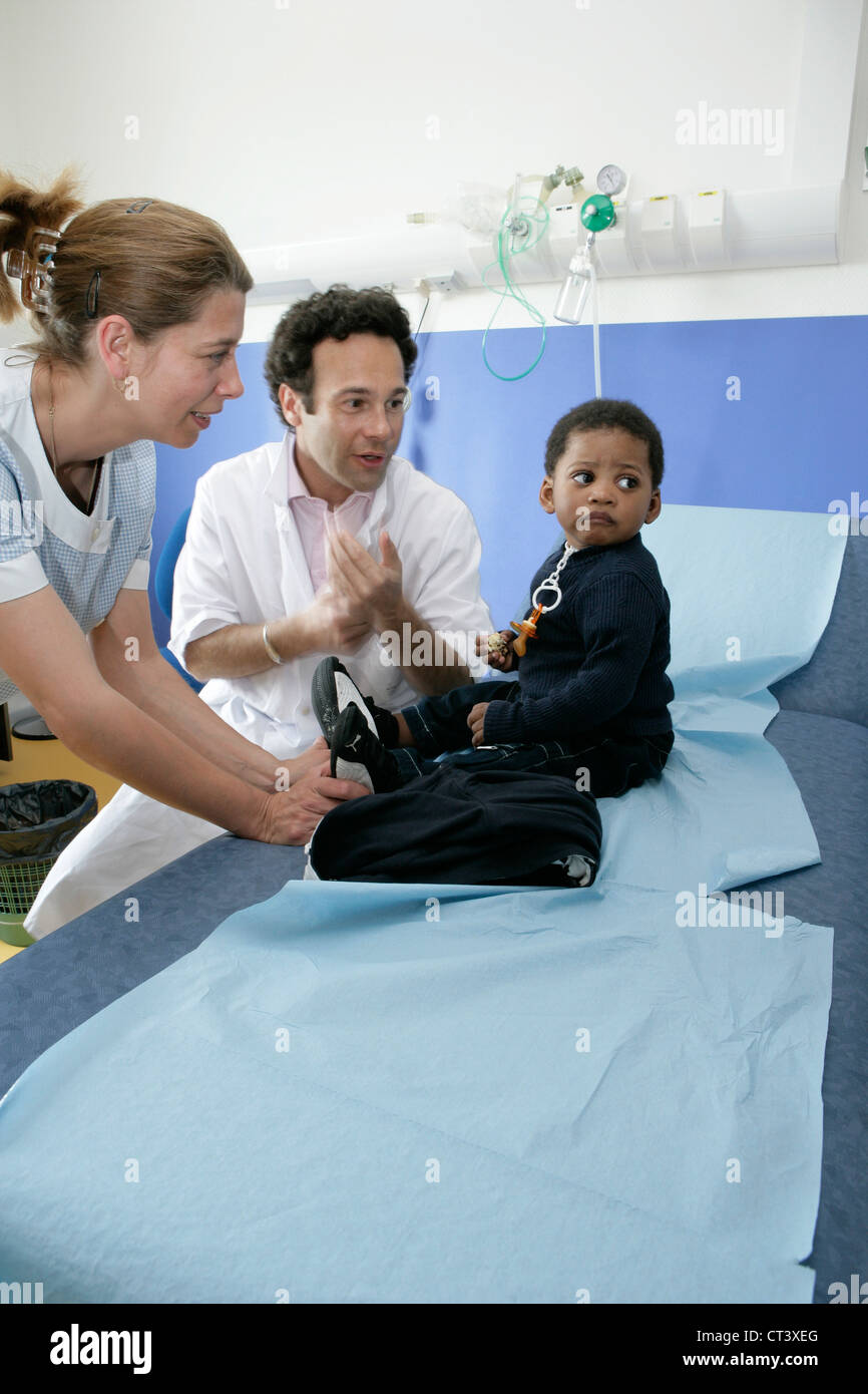 CHILD HOSPITAL PATIENT Stock Photo - Alamy