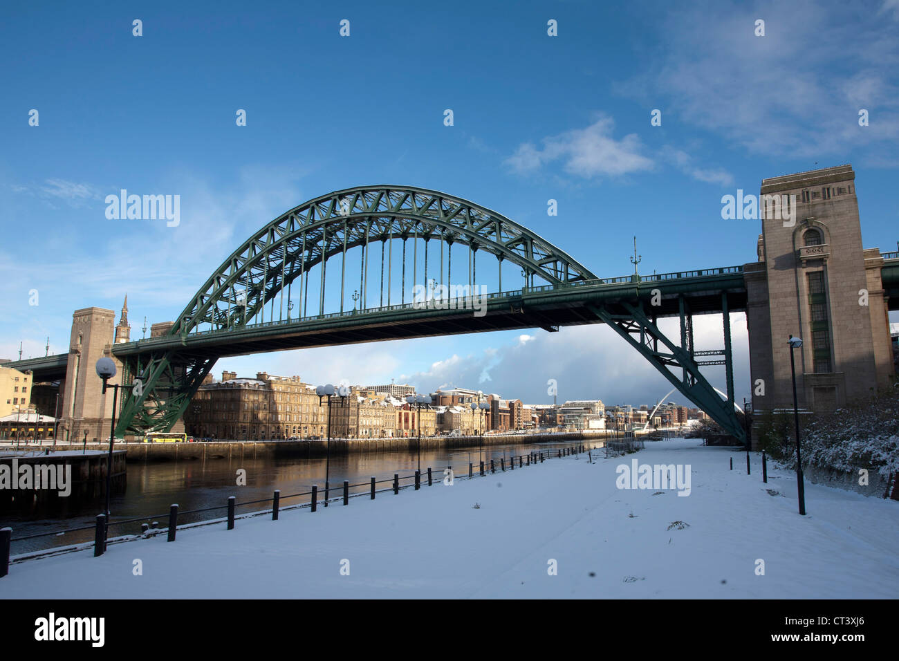 Tyne bridge newcastle in snow hi-res stock photography and images - Alamy
