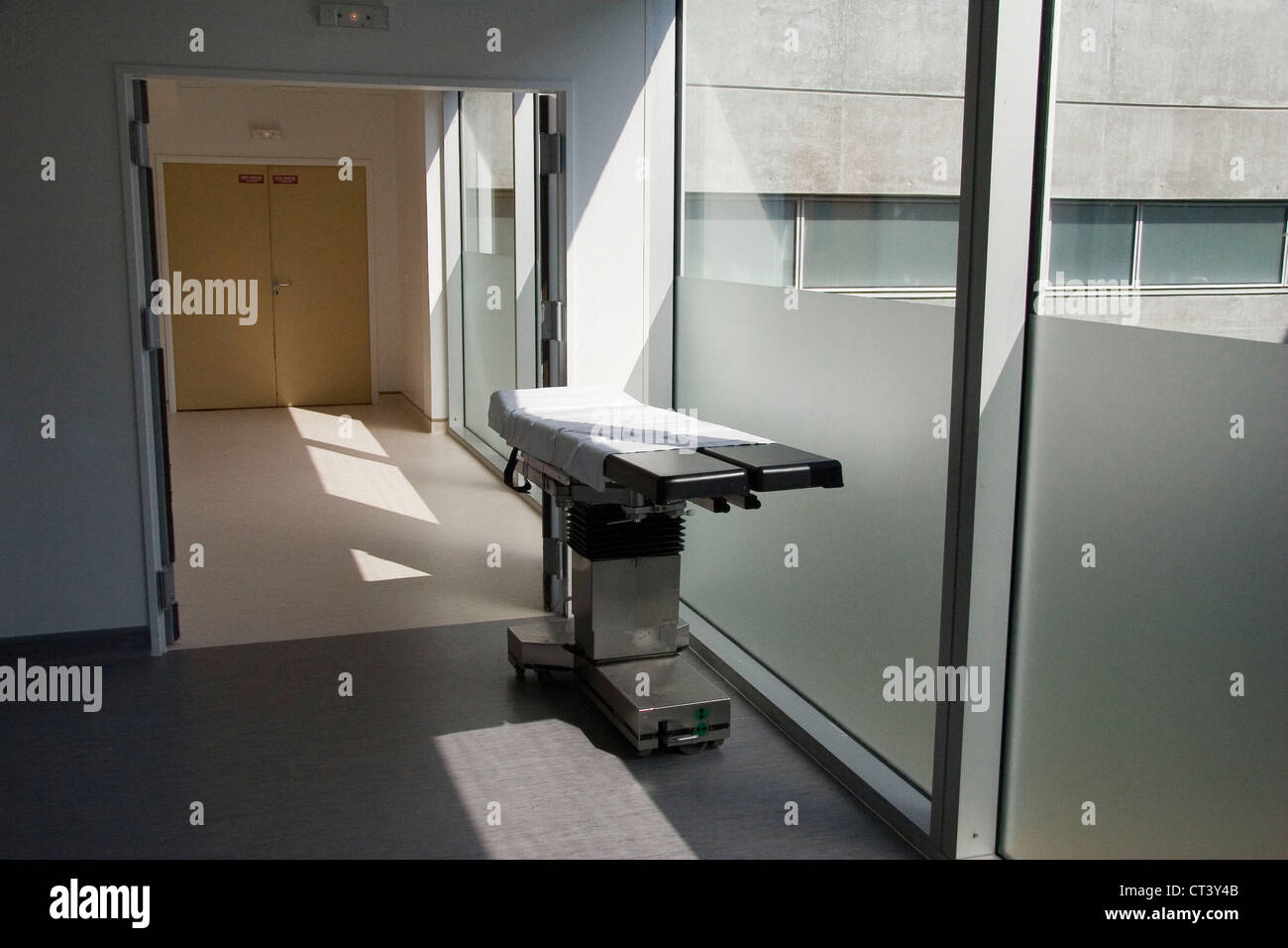 INTERIOR OF A HOSPITAL Stock Photo - Alamy