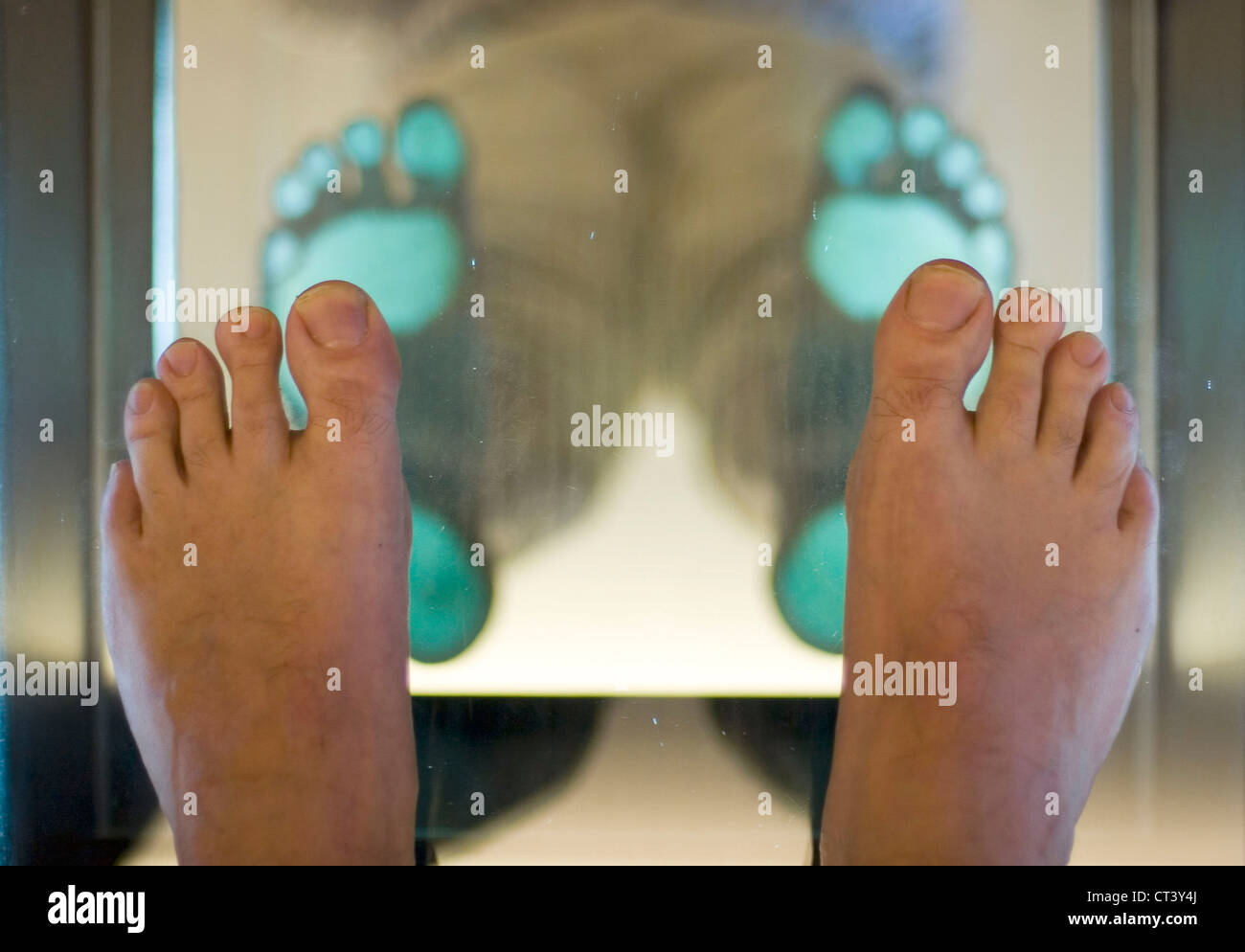 Podoscope hi-res stock photography and images - Alamy