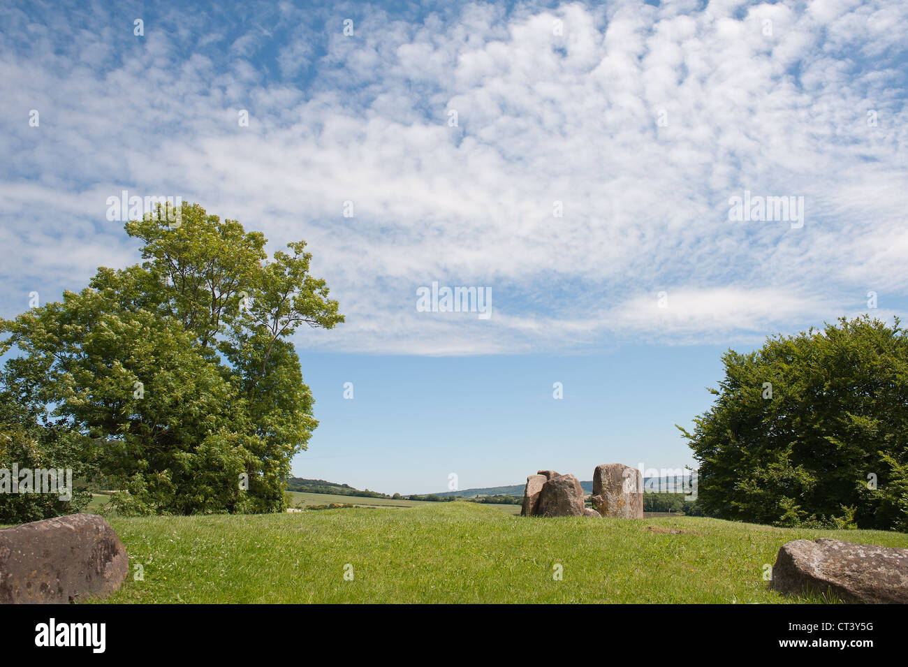 Coldrum Longbarrow Neolithic megalithic long barrow and stone circle on ...