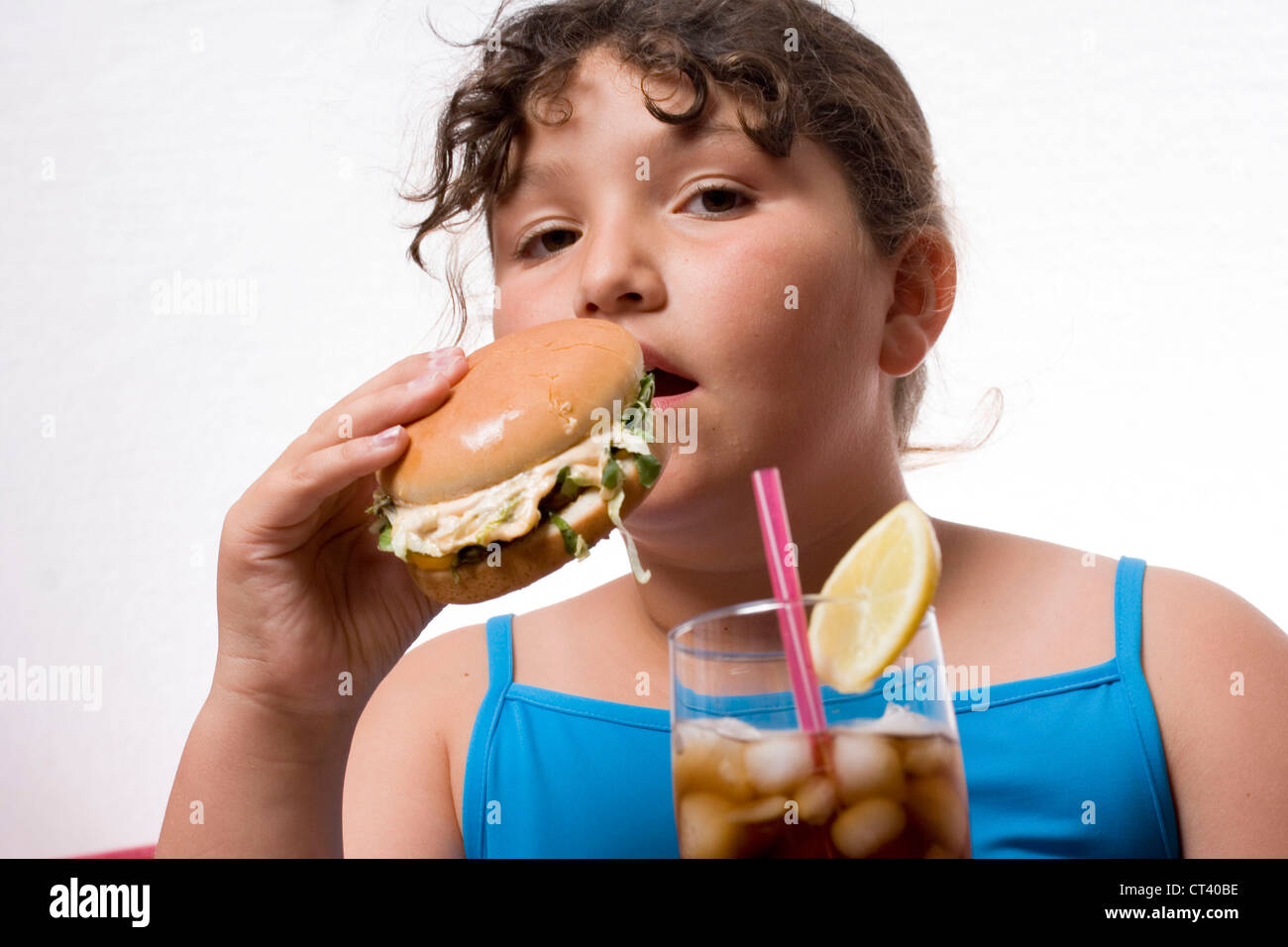 12 girl eating sandwich hi-res stock photography and images - Alamy