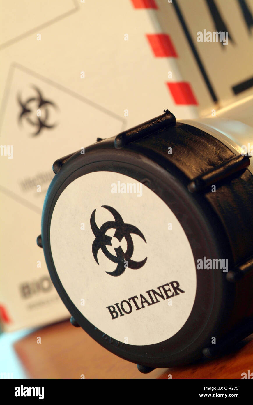 Biologic device hi-res stock photography and images - Alamy