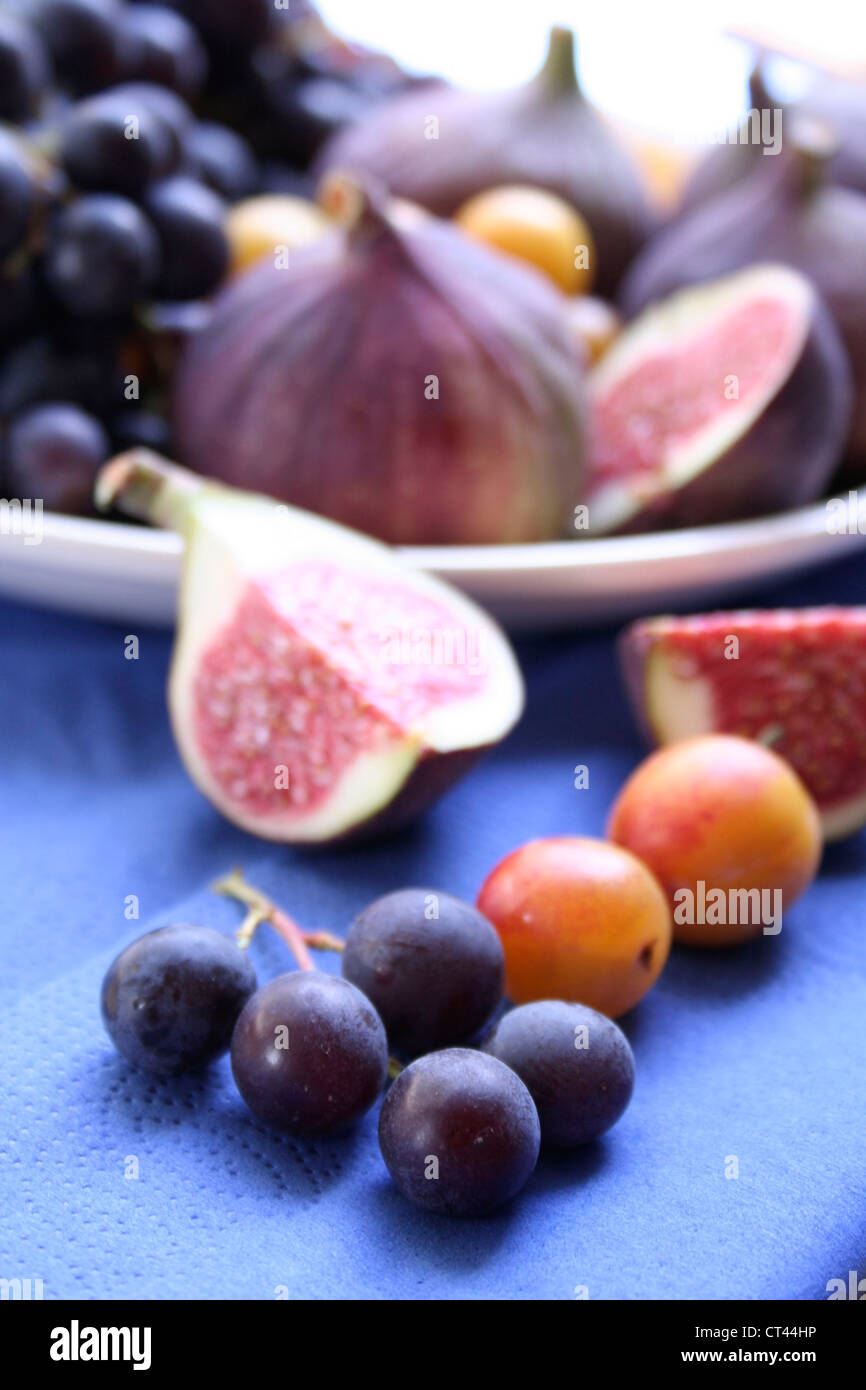 Fuzzy and fibrous fruit hi-res stock photography and images - Alamy