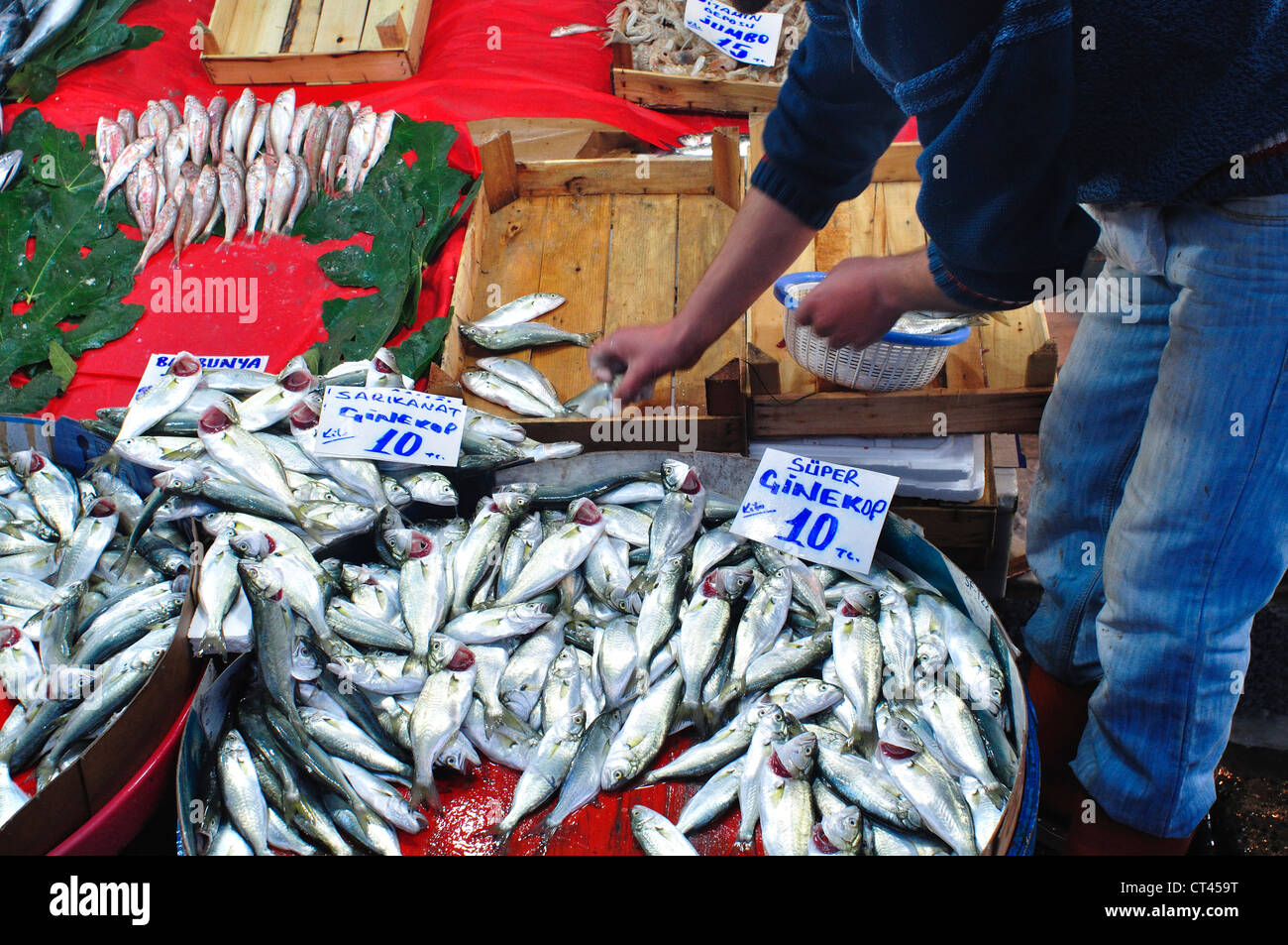 Turkey, Istanbul, Fish Market near Galata Bridge Stock Photo - Alamy