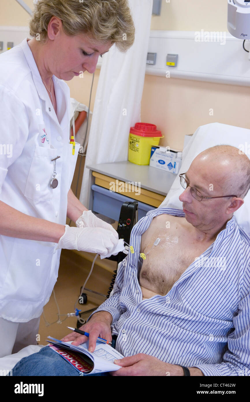 Cancer treatment advancement hi-res stock photography and images - Alamy