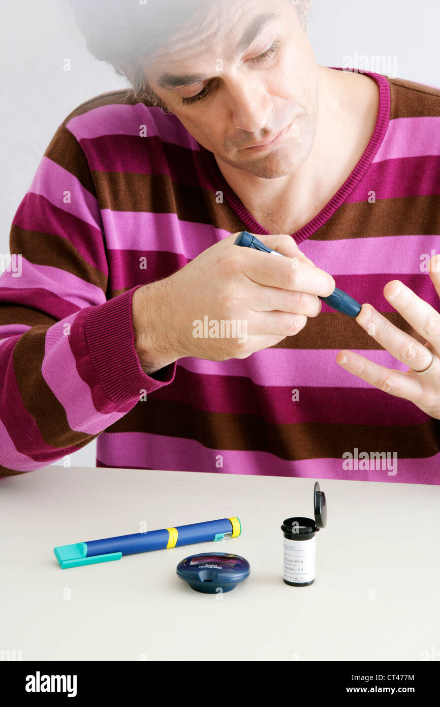 TEST FOR DIABETES, MAN Stock Photo - Alamy