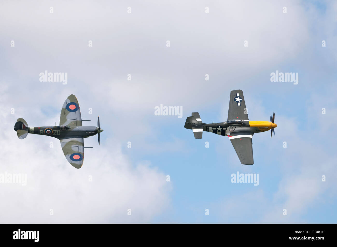 Spitfire and mustang fighters hi-res stock photography and images - Alamy