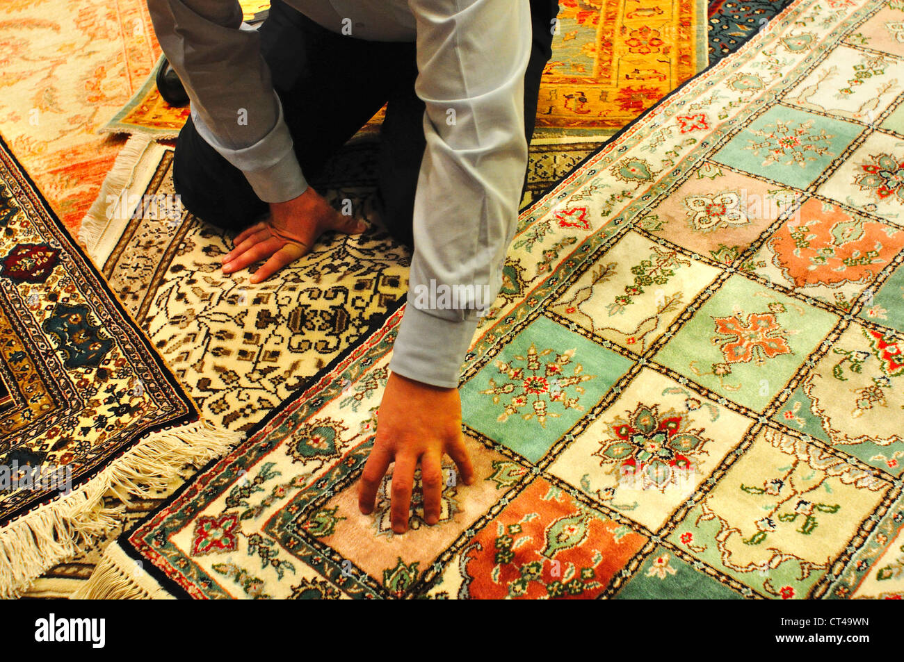 Turkey, Istanbul, Turkish Carpets for Sale in the Shop Stock Photo - Alamy