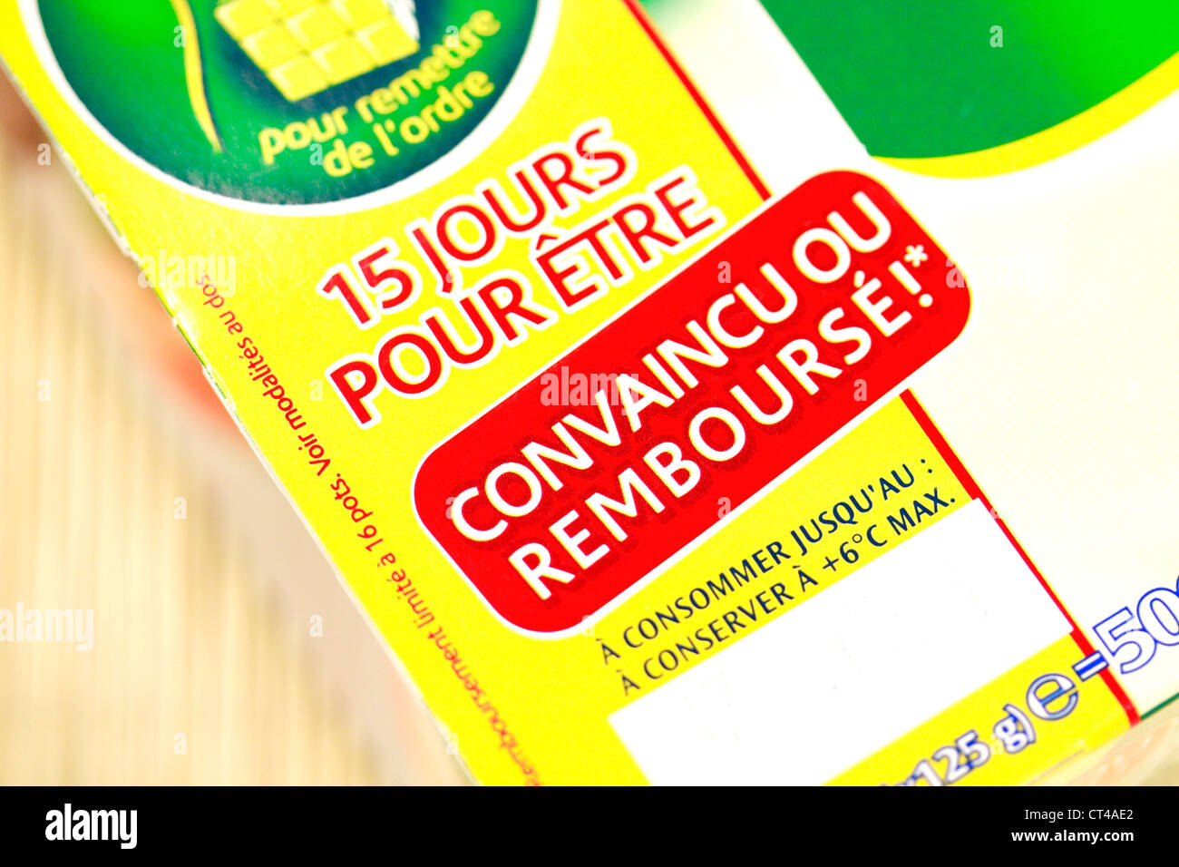 Best before food label best before food labels hi-res stock photography ...