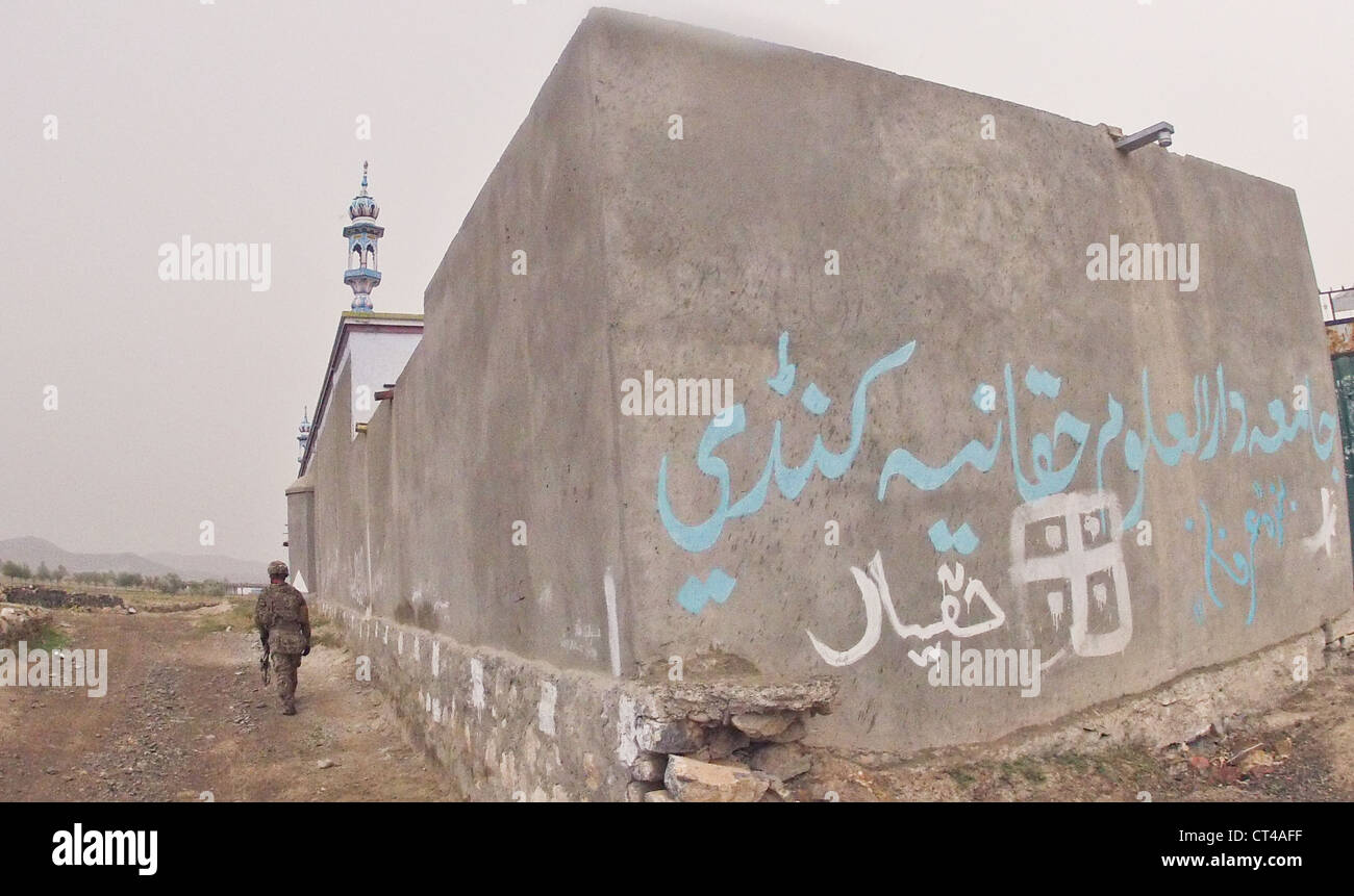 Salerno forward operating base hi-res stock photography and images - Alamy