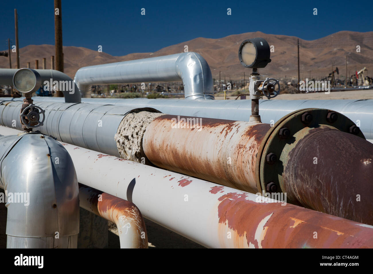 Taft, California - Natural gas pipeline in the oil and gas fields of ...